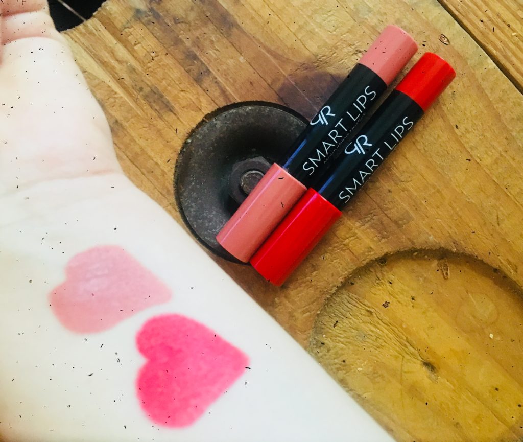 J'ai testé les nouveaux Smart Lips Moisturising Lipstick - Ali's Bathroom